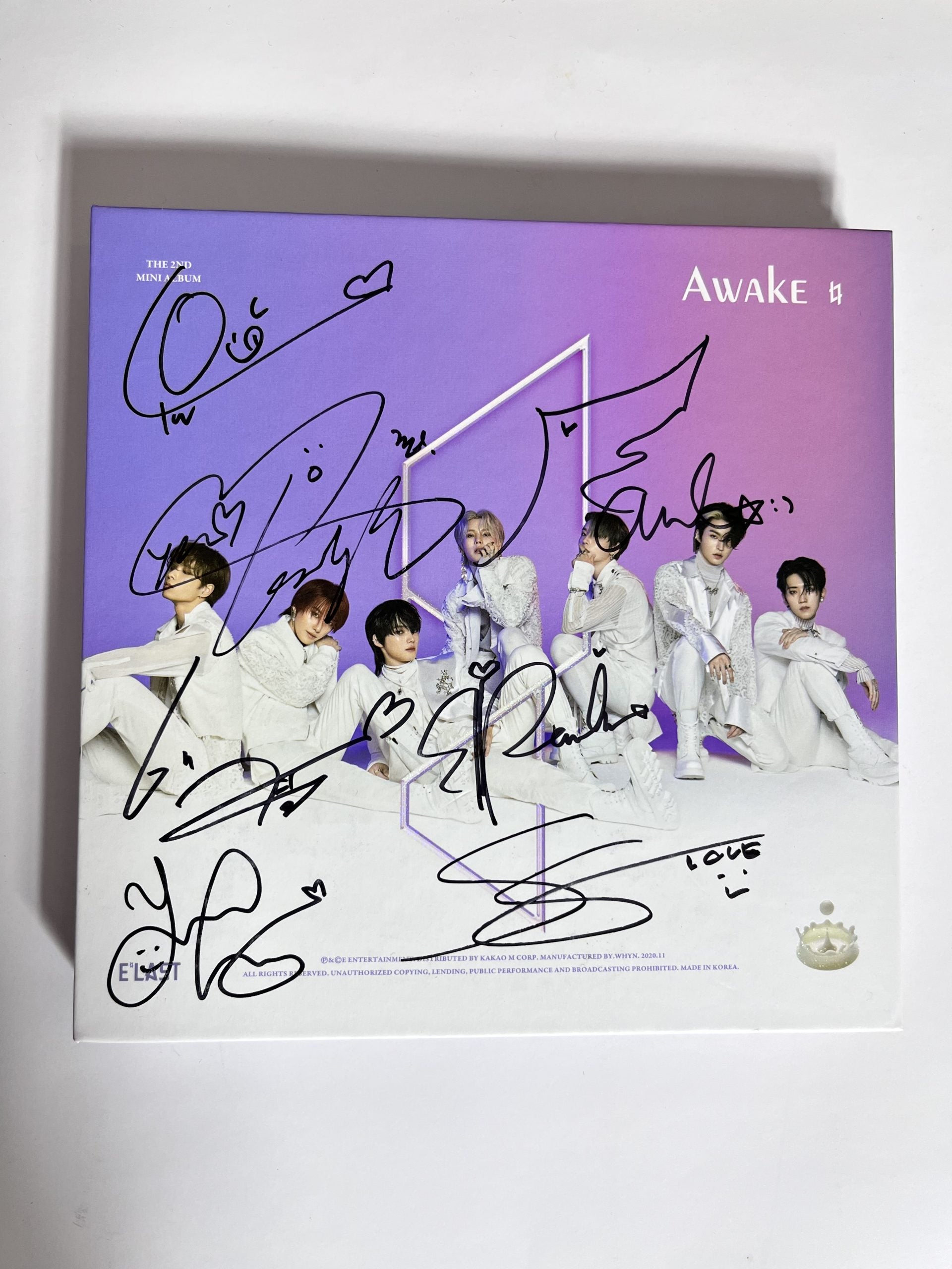 엘라스트 (E'LAST) - 미니2집 [Awake] (WHITE VER.) | AUTOGRAPHED ALBUM – KPOP ...