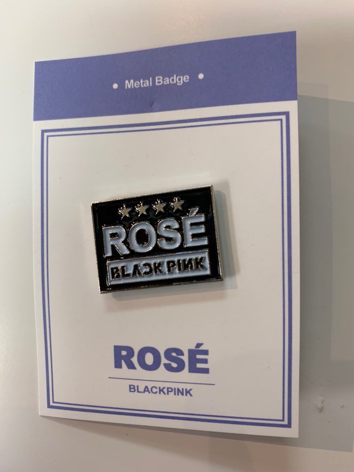 BLACKPINK Rose - Pin Badge – KPOP Store in USA