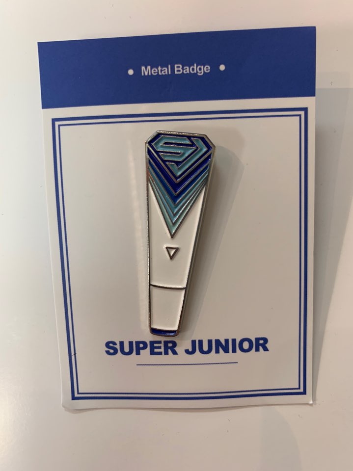 SUPER JUNIOR Light Stick BADGE – KPOP Store in USA