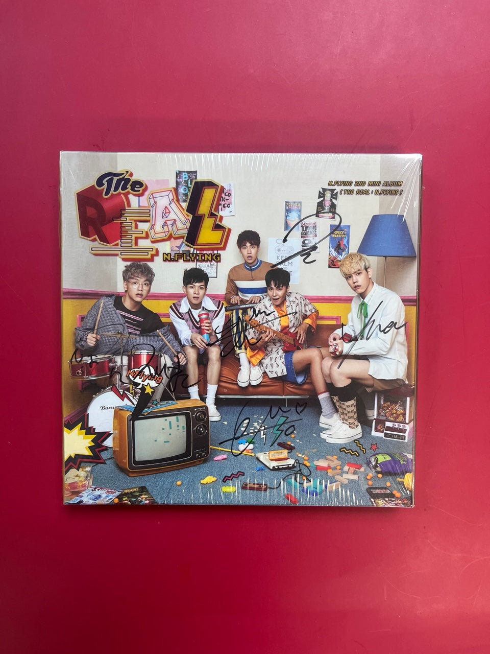 엔플라잉(N.Flying) | 미니2집 [THE REAL : N.Flying] | AUTOGRAPHED ALBUM – KPOP ...